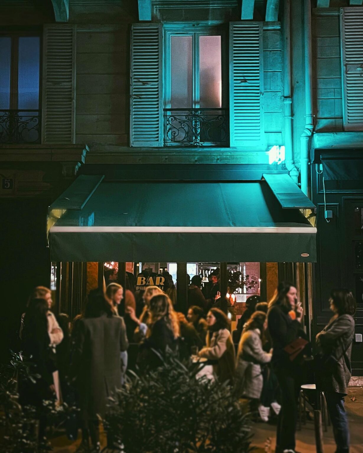 The Coolest Bars in Paris